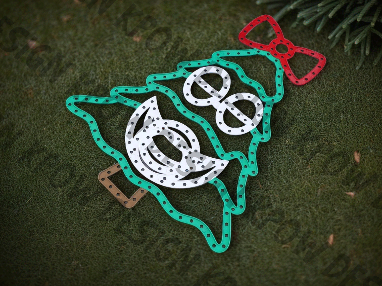 LED Pixel Prop | Christmas Tree with Bow (With Face)! – KPOWDesigns